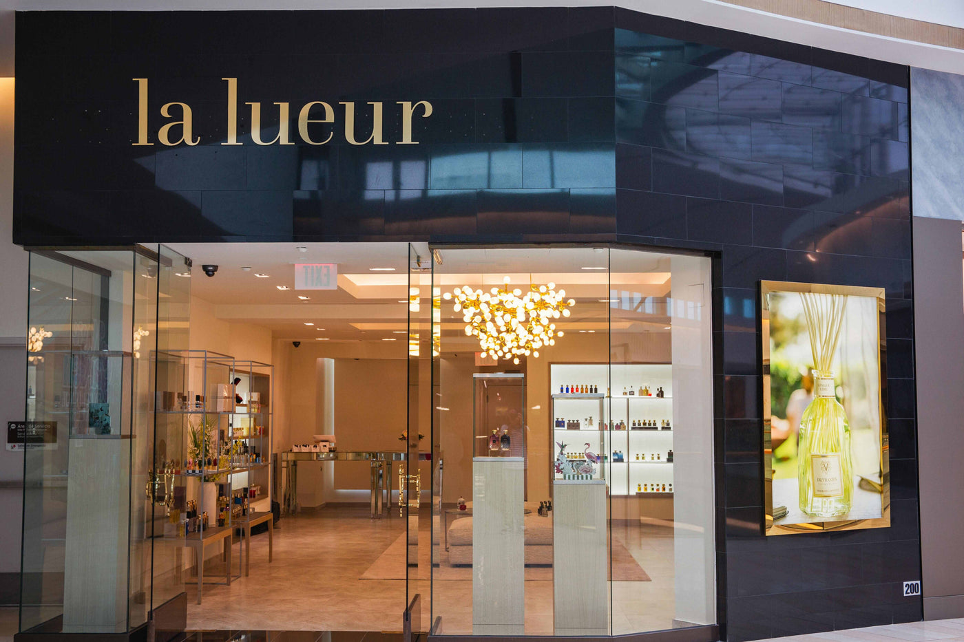 Day Three Fragrances , Luxury Perfumes